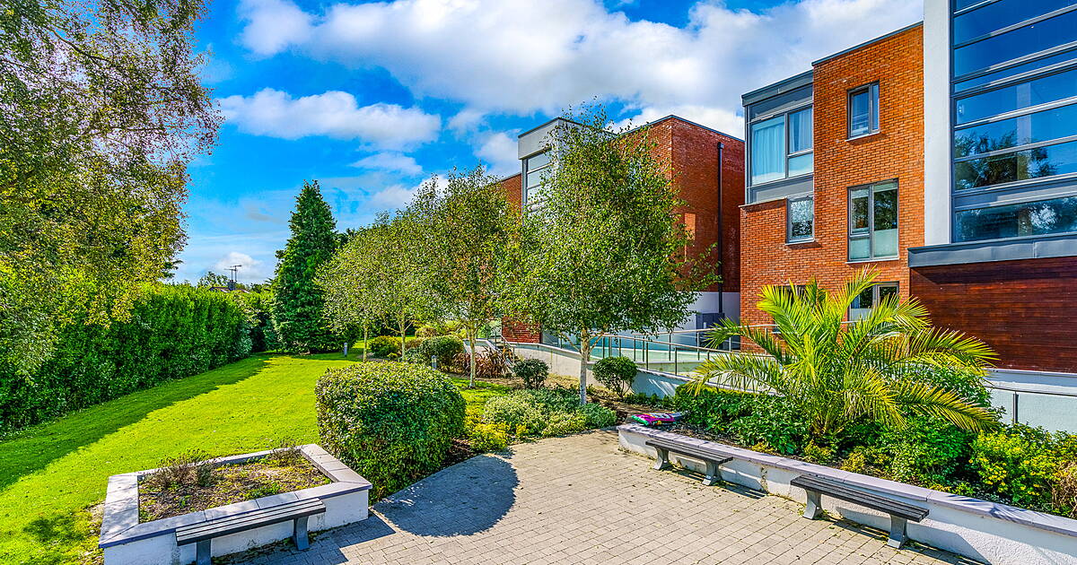 12 The Croft, Parc Na Silla Avenue, Loughlinstown, D18 FE43 - Apartment